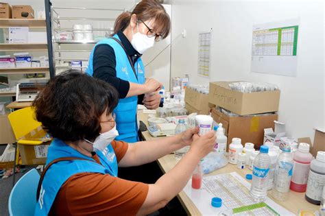 БНСУ аас ирсэн эмч нарын баг зарим дүүргийн хүүхдүүдийг үнэ төлбөргүй үзлэг оношилгоонд хамрууллаа