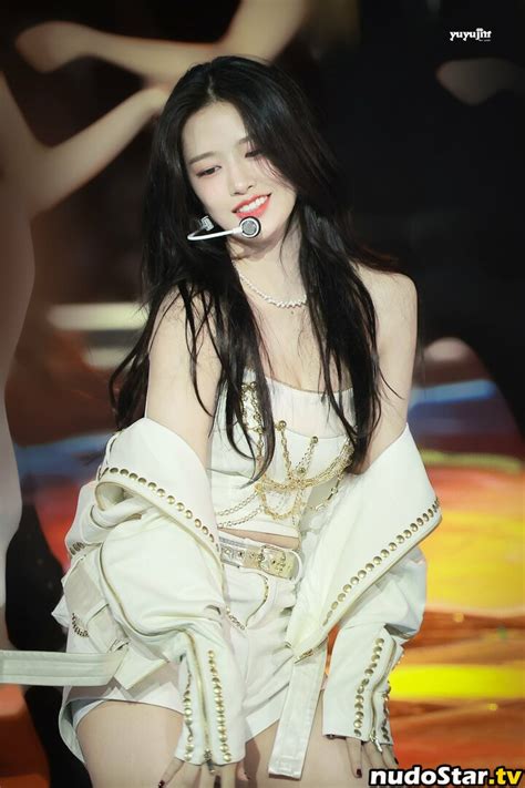 An Ive An Yujin 안유진 Yujin An Nude Onlyfans Photo 2 Nudostar Tv