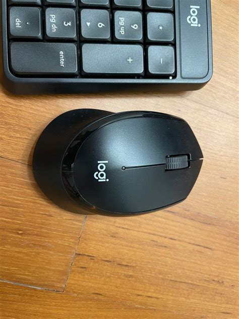 Logitech Silent Wireless Keyboard And Mouse Combo Computers And Tech Parts And Accessories