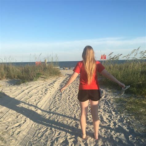 Pictures Of Lindsey Meadows