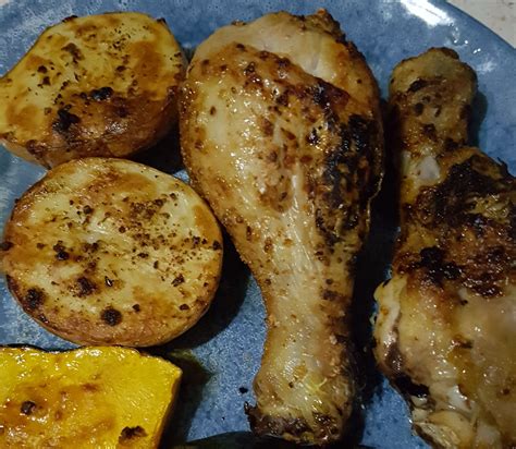 Airfryer Chicken Drumsticks And Potatoes Bunch