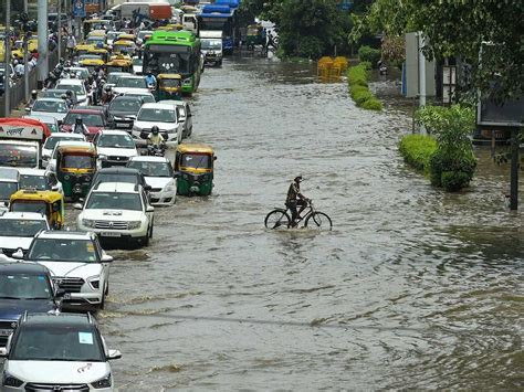 Several Areas Waterlogged After Heavy Rain Lashes Delhi Ncr Capital
