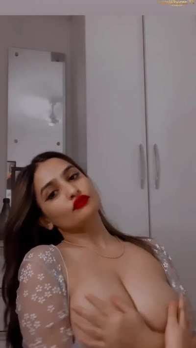 Sassy Poonam Naked Noclothes U Which Brief