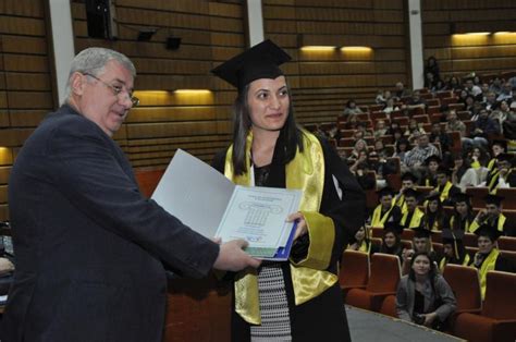 Фотогалерия Дипломиране на випуск 2016 архитекти и урбанисти магистри Gradat Bg