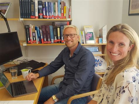Besvarte spørsmål om ensomhet isolasjon og psykisk helse hos eldre i
