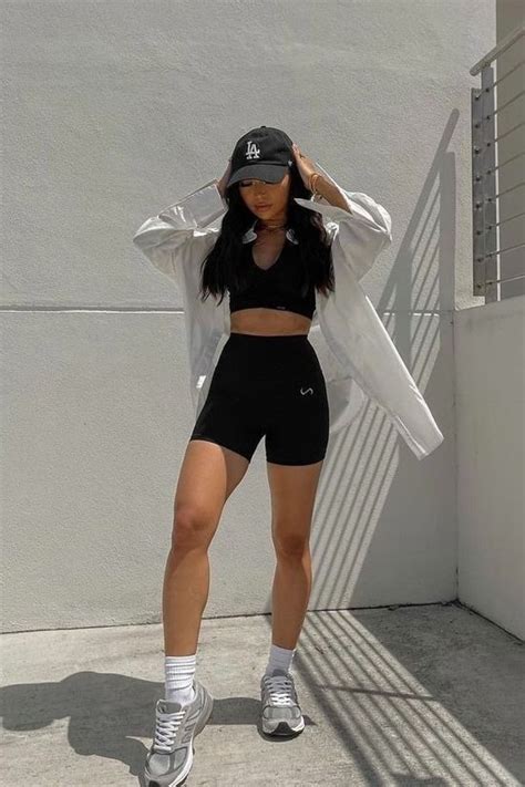 ellie adlı kullanıcının my clothes panosundaki Pin Stil kıyafetler Moda kıyafetler Moda stilleri