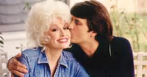 Dolly Parton Terrifies Fans With Latest Post Hello