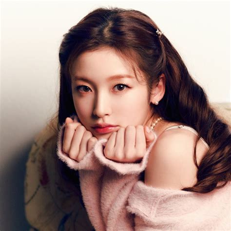 Pin By Suyeong Jang On Arin Arin Oh My Girl My Girl Oh My Girl Yooa