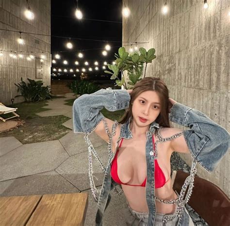 百萬辣模「衣服不見」險穿比基尼逛夜市！辣洩g級雪乳照 Beanfun