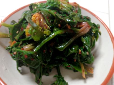 매콤새콤하게 시금치 무치는법 겨울섬초무침 별미반찬