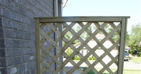 Frugal With A Flourish How To Build A Lattice Planter Box