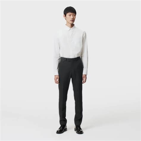 กางเกงทรงซิกาแรตผ้าวูล เสื้อผ้า หลุยส์ วิตตอง เว็บไซต์อย่างเป็นทางการประเทศไทย หลุยส์ วิตตอง