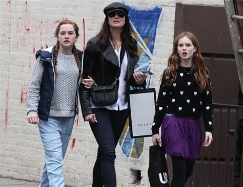 Melanie Griffith Opens Up About Her Personal And Professional Affairs Daily Jugarr