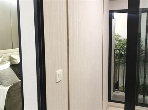 คิ้วสแตนเลสสำหรับตกแต่งรูปตัว U ขนาด 10 มม สีทองเงา สินค้า บริษัท เอส มาร์เบิล จำกัด