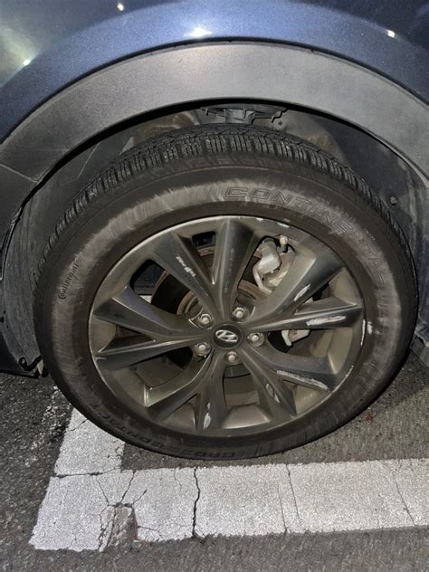 휠 긁힘 타이어 질문입니다 사고 지식in