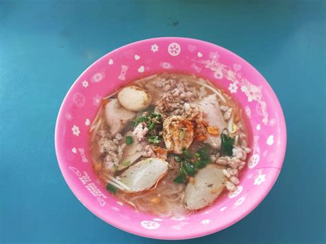 ร้านจอย อิ่มอร่อย ก๋วยเตี๋ยว ขนมหวาน เคหะออเงิน สั่งอาหารเดลิเวอรี Wongnai X Line Man