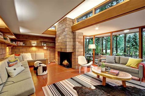 Frank Lloyd Wright Interior