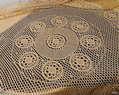 Нова плетена покривка за маса една кука Плетиво бродерия Ръчно изработени Чисто нов