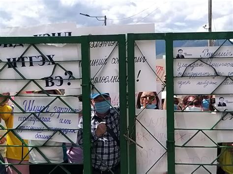 Ж Эрдэнэбатад холбогдох шүүх хурлыг хойшлуулах саналыг хүлээн авсангүй Isee Mn