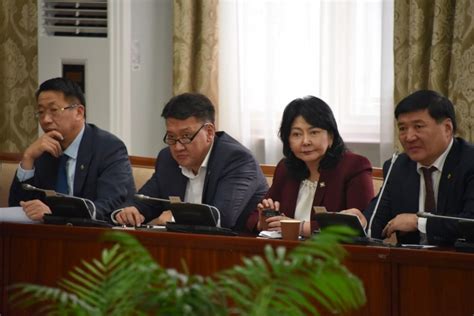 Ашигт малтмалын тухай хуульд нэмэлт өөрчлөлт оруулах тухай хуулийн төслийг батлахыг дэмжив