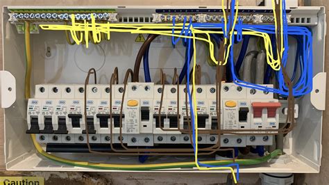 Routing ElectriciansForums Net Est 2006 Free Electrical Advice Forum