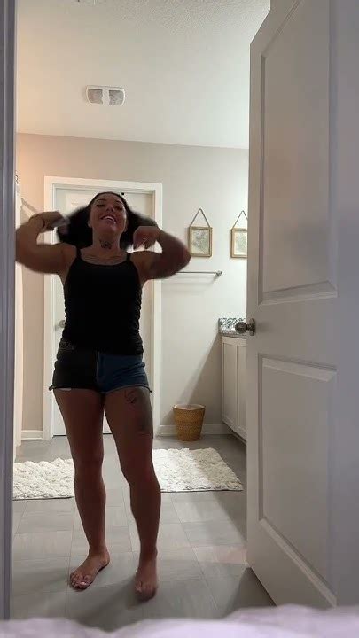 Its Not My Fault Really Im Easily Distracted Kellanfletch Shorts Couplescomedy