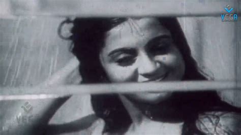 srividya best scene mondigatam youtube