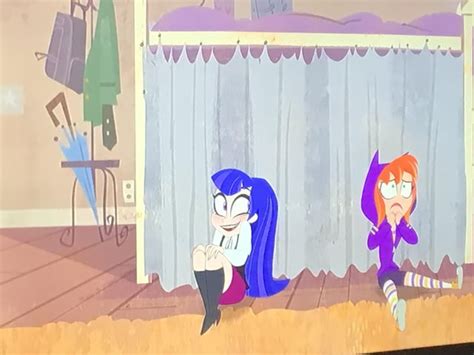 Zatanna And Batgirl After The Poll Results Zatanna Aww Cheer Up Babs