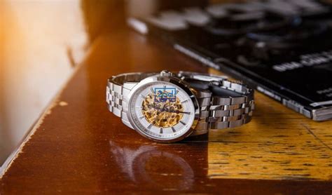 Đồng hồ cơ cũ Chính hãng trả góp nhiều mẫu mã