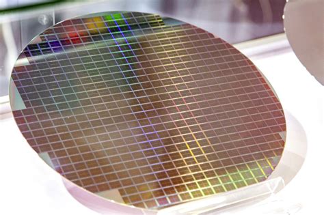 Amd苏姿丰：芯片短缺可能会持续到2021下半年天极网