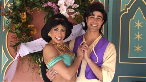 Principessa Jasmine E Aladdin Disney World