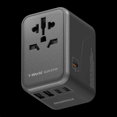 Momax 65w Travel Adapter Universal Socket
