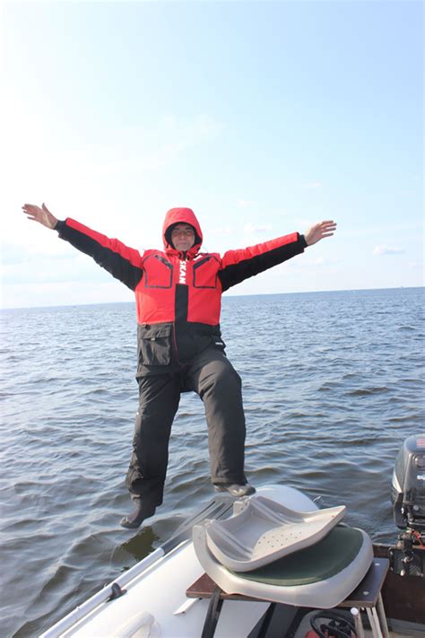 Поддерживающий на воде костюм Alaskan Cherokee