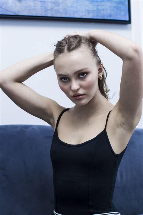 Lily Rose Depp Scrolller