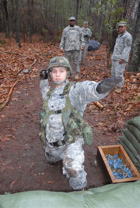 Permanent Party Soldiers Keep Their Skills Current Article The