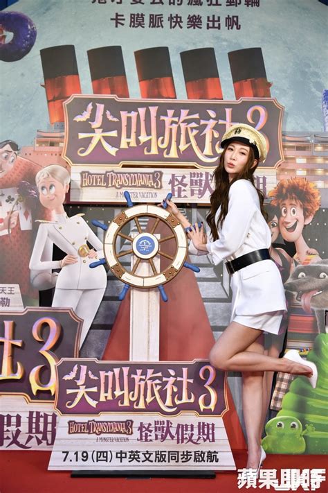 本土剧女神曾莞婷久违的比基尼照 用湿透头髮遮双球辣翻了 37P 宅男番号吧