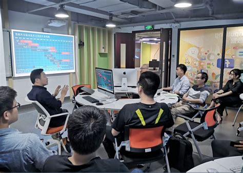 信网中心组织oracle厂家为职员举办数据库学习交流活动