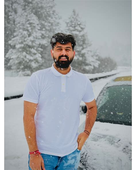 Vishal Kamboj 📝 Instagram