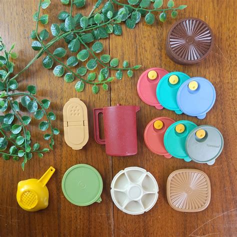 Realistic Miniature Tupperware Refrigerator Magnets Mini Plasticware Containers 80s 90s