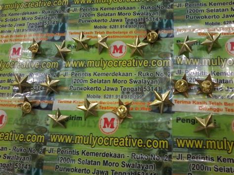 Pesan Tempah Lencana Pin Enamel Custom Label Pin Pesan Name Tag Lencana Pin Plakat Lycal Resin