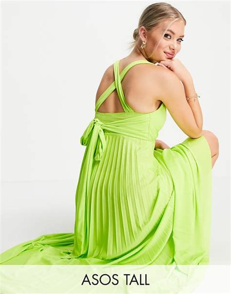 Asos Design Tall Plissiertes Maxikleid Mit Tiefem Ausschnitt