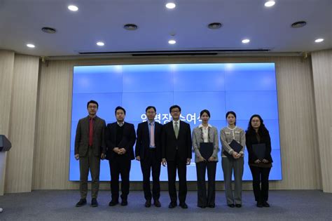 Linkedin Hyunwoo Lee 페이지 오늘자로 한국제약바이오협회kpbma 글로벌본부가 기존의 글로벌팀 외에 산업