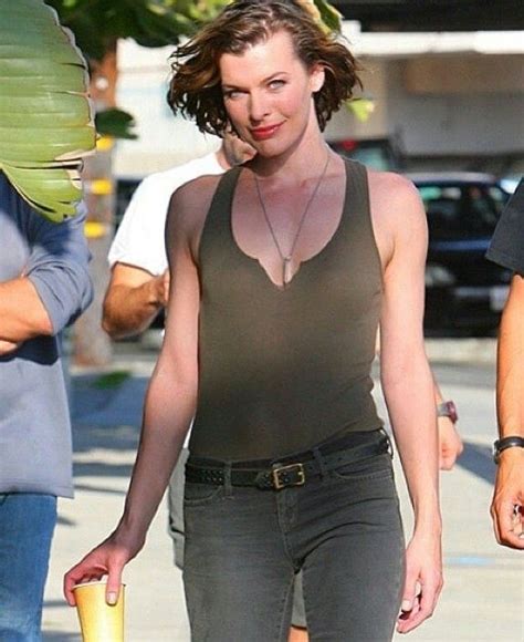 Pin De Nico Teichmann Em Milla Jovovich ️ Celebridades Femininas
