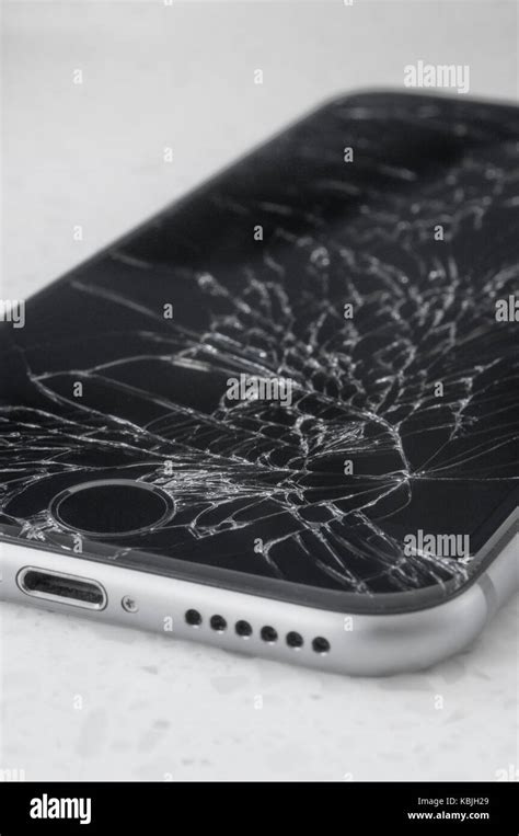 Iphone 6 Broken