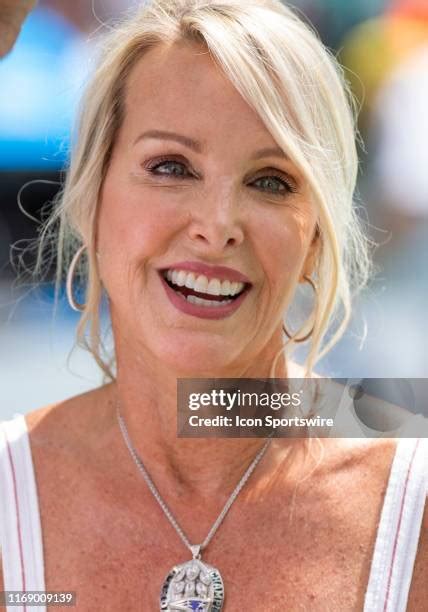 328 Linda Holliday Photos And High Res Pictures Getty Images