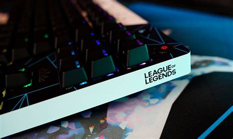 Bàn phím Logitech G PRO KDA MAT