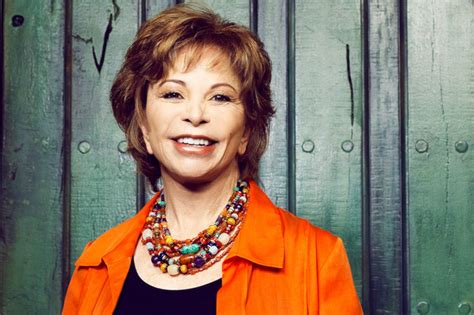 Isabel Allende Es La Primera Hablante Hispana En Ganar El National Book