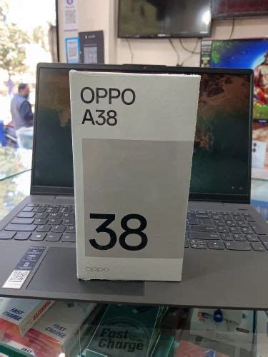 Golden Oppo Mobile Phones At Piece In Indore Id