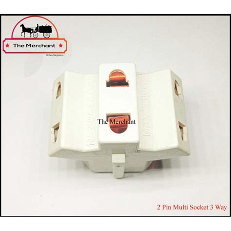 2 Pin Multi Socket 3 Way White Bd