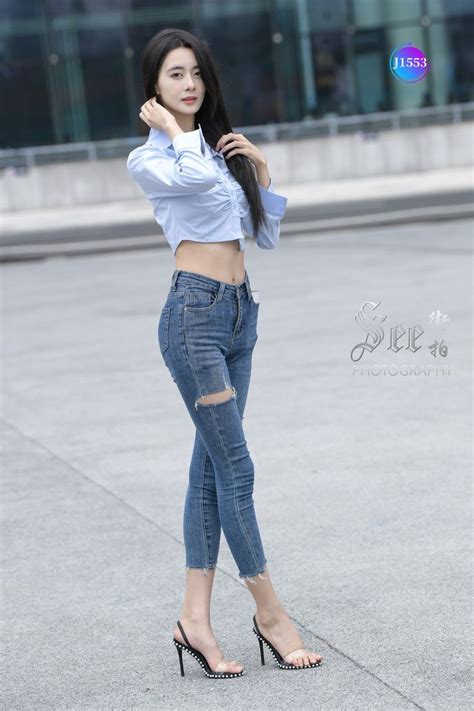 Toretouch04에 있는 Deepfreeze님의 핀 여성 청바지 패션 거리 패션 아름다운 여자